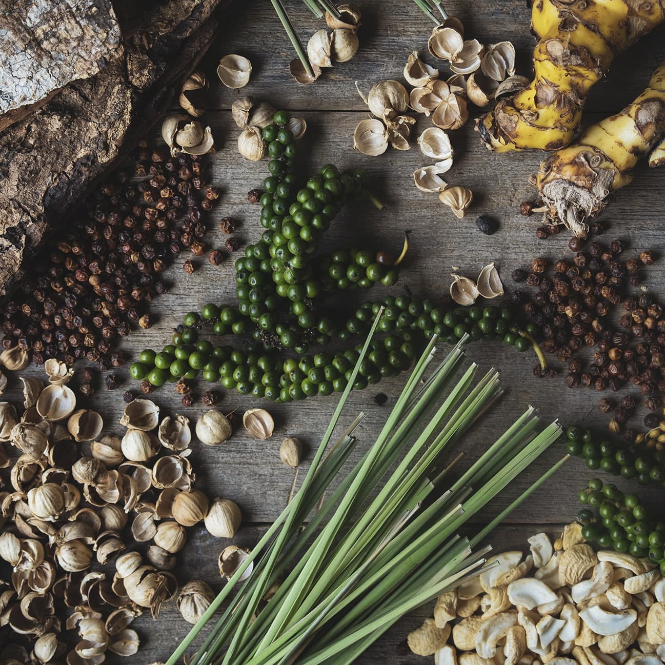 MAWSIM GIN SPICES & HERBS | MAWSIM CRAFTED GIN ＆ PEPPER | ONLINE SHOP